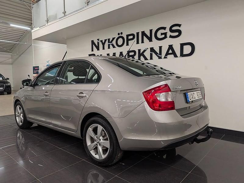 Begagnad 2013 Skoda Rapid 105 HK Halvkombi – Södermanland (Företag ...