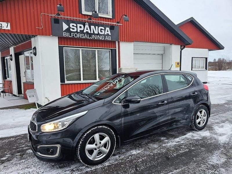 Begagnad 2016 Kia Ceed 136 HK Halvkombi – 65672 Tegelbruksgatan ...