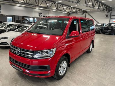 VW Multivan begagnad - 90 till salu - AutoUncle
