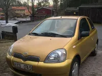 Begagnad Toyota Yaris 68 HK (2000) i Järfälla - 14 000 kr | AutoUncle