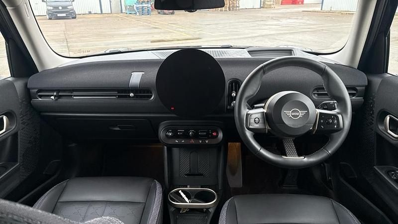 Used 2024 Mini Cooper S Hatch 201 HP Hatchback – DN37 7DP Grimsby ...