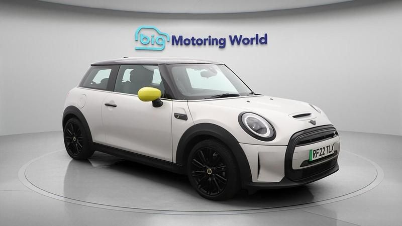 Used 2022 Mini Cooper SE Hatch 184 HP Hatchback – EN8 8DY Waltham Cross ...
