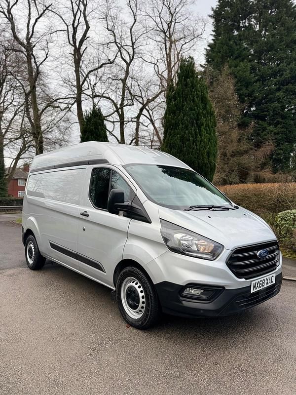 Used 2019 Ford Transit Custom 130 HP Van – M30 8JT Eccles (Dealer) – £ ...