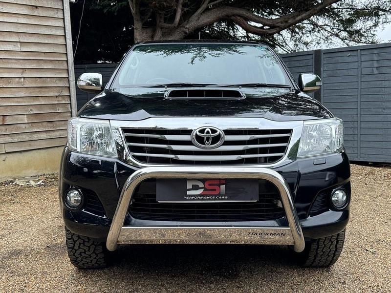Used 2016 Toyota HiLux Pickup – RH5 6RA Dorking (Dealer) – £18,990 ...