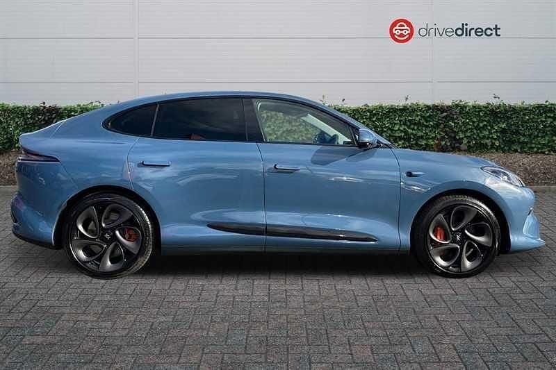 New 2025 MG IM6 752 HP SUV – YO12 4HE Scarborough (Dealer) – £41,610 ...
