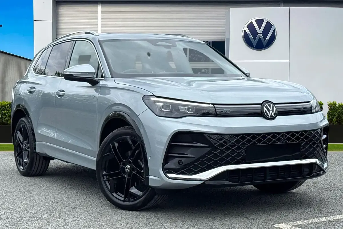 New VW Tiguan R-line 150 HP (2026) in Wrexham - £41,289 | AutoUncle