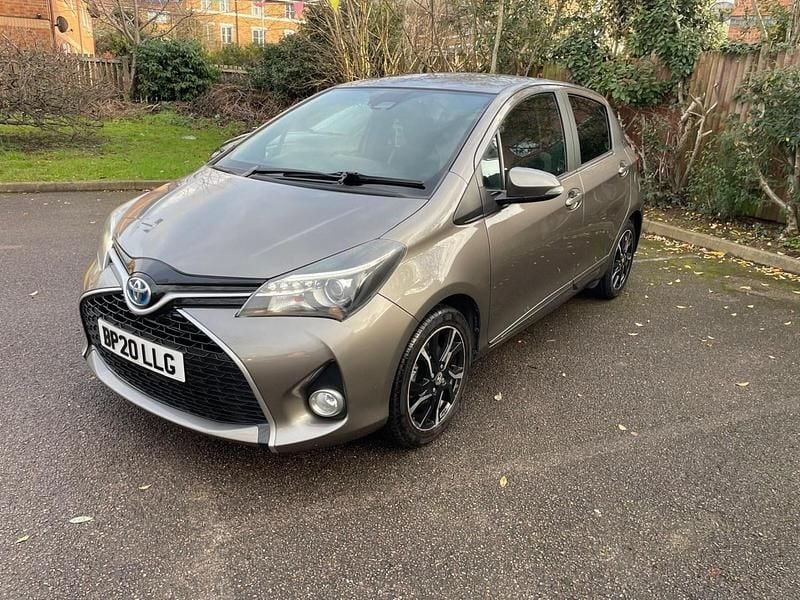 Used 2020 Toyota Yaris Hybrid Hatchback – SL9 0QD Gerrards Cross ...