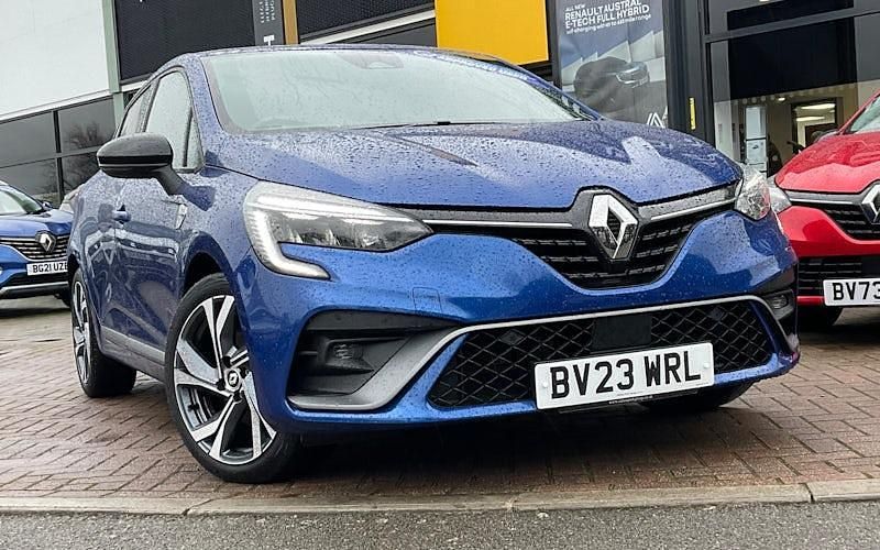 Used 2022 Renault Clio V RS Line 140 HP Hatchback – (Dealer) – £15,395 ...