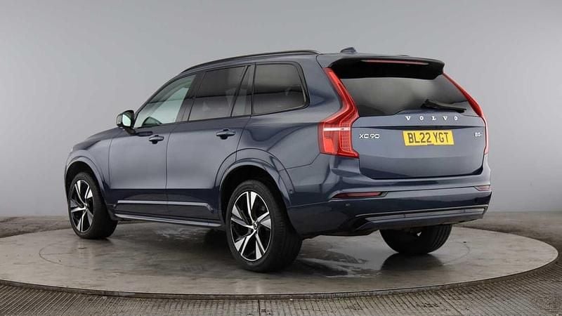 Used 2022 Volvo XC90 Plus 235 HP SUV – WF2 7UA Durkar (Dealer) – £37,950 (Good price) | AutoUncle