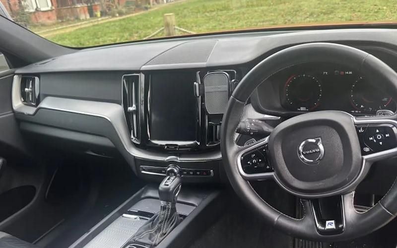 Used 2019 Volvo XC60 R-Design 250 HP SUV – Cheshire (Dealer) – £22,899 ...