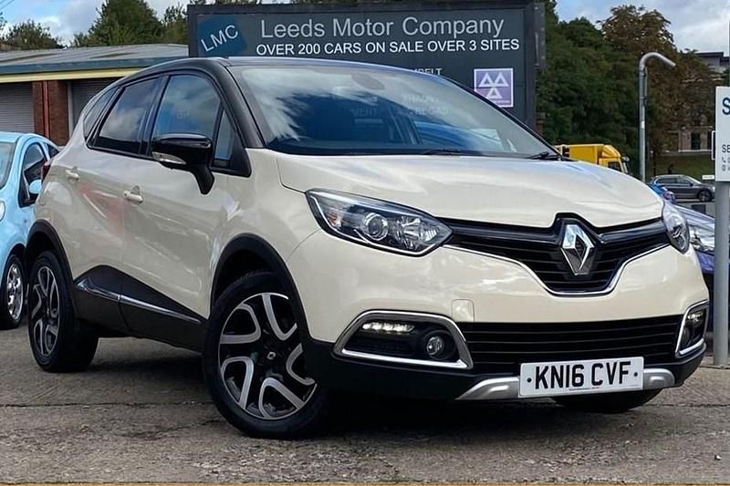 SOLD Used 2016 Renault Captur Signature 90 HP SUV – LS4 2AR Leeds ...
