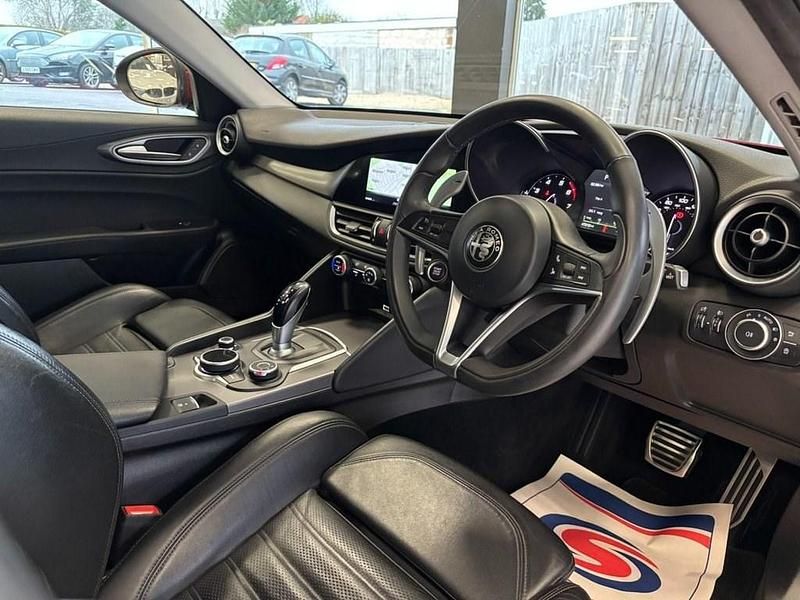 Used 2017 Alfa Romeo Giulia Saloon Veloce 280 HP Sedan – SN4 9BS ...