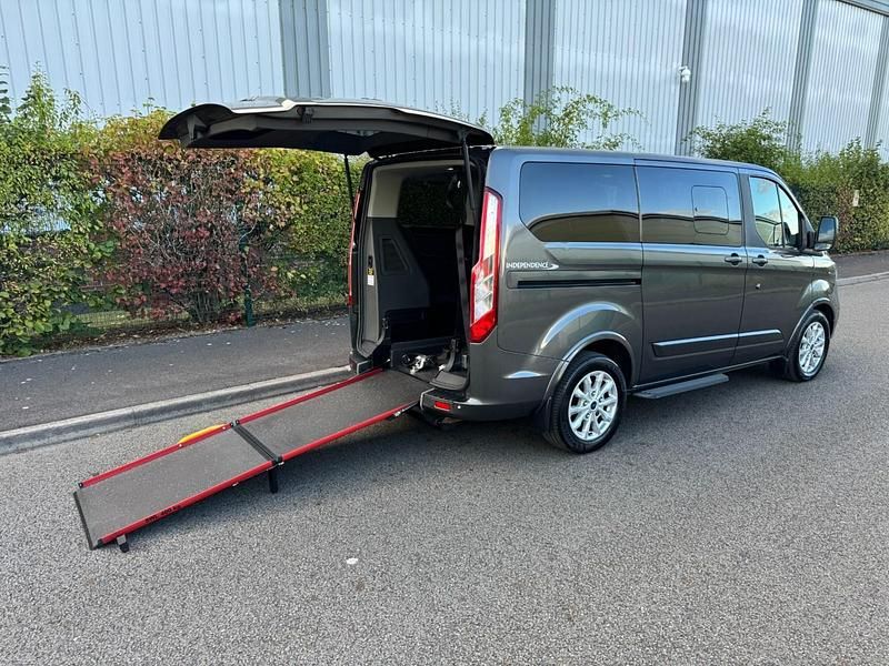 SOLD Used 2018 Ford Transit Custom Titanium MPV – S42 5NF Chesterfield ...