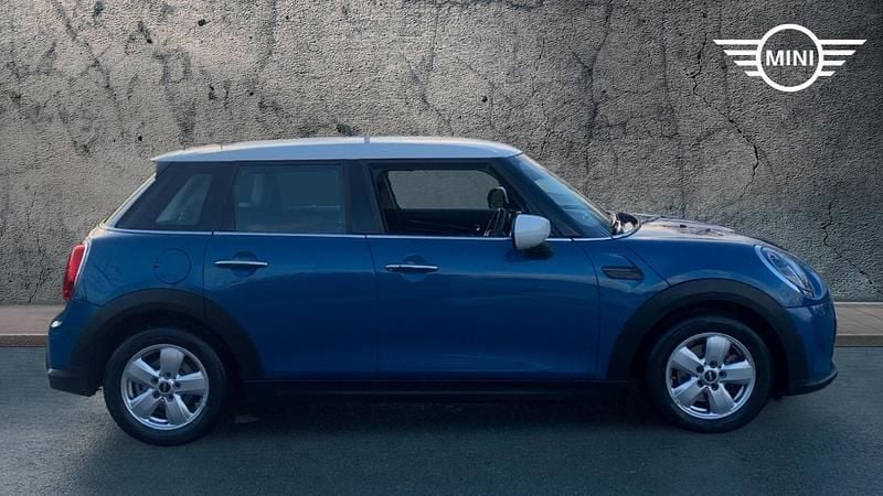 Used 2023 Mini Cooper Classic 134 HP Hatchback – SK4 2JZ Stockport ...
