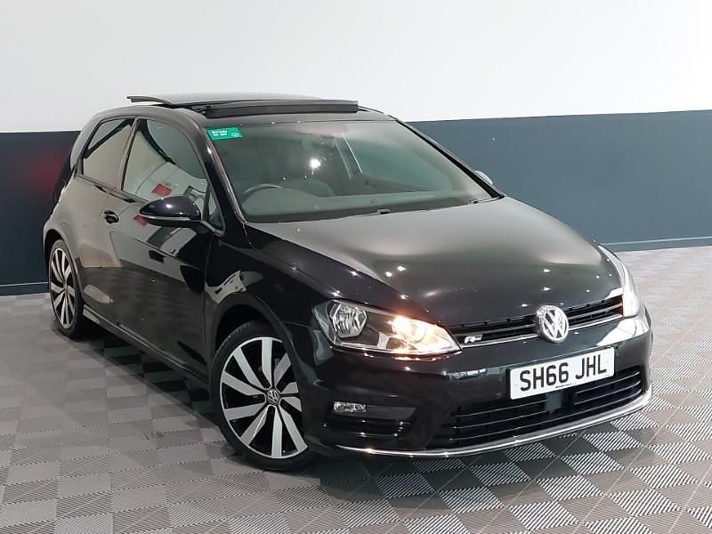 Used 2016 VW Golf VII R-line Edition 150 HP Hatchback – WF2 7BL ...