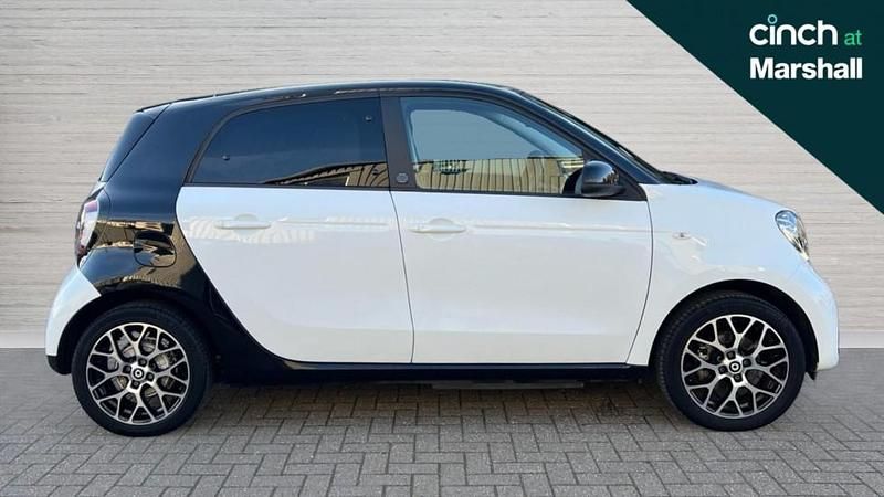 Used 2021 Smart ForFour Electric Drive Exclusive 82 HP Hatchback ...