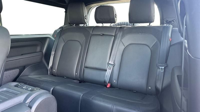 Used 2024 Land Rover Defender HSE Dynamic Estate – PL12 6LF Saltash ...