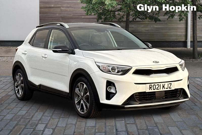 Used 2021 Kia Stonic 118 HP SUV – RM6 6EE Romford (Dealer) – £12,611 (Fair price) | AutoUncle