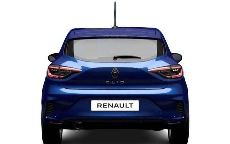 New Renault Clio V 90 HP (2025) - £18,260 | AutoUncle
