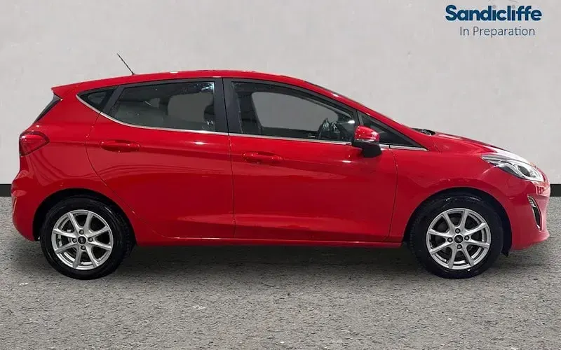 Used Ford Fiesta Zetec 101 HP (2019) in Lincoln - £6,777 | AutoUncle