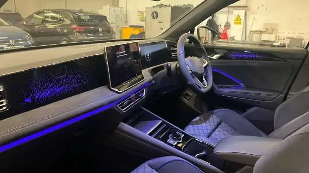 New VW Tiguan 200 HP (2026) in Marshall Volkswagen (Gatwick) (Crawley ...