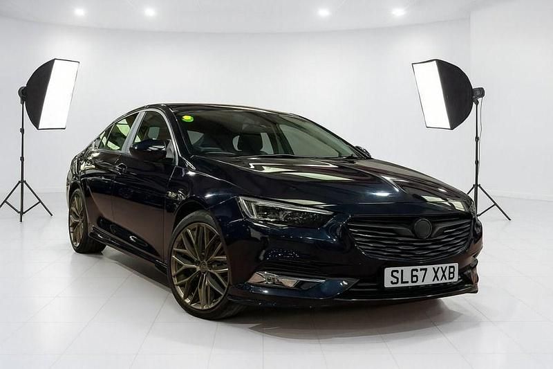 SOLD Used 2017 Vauxhall Insignia Design Edition 140 HP Hatchback – PR4 ...