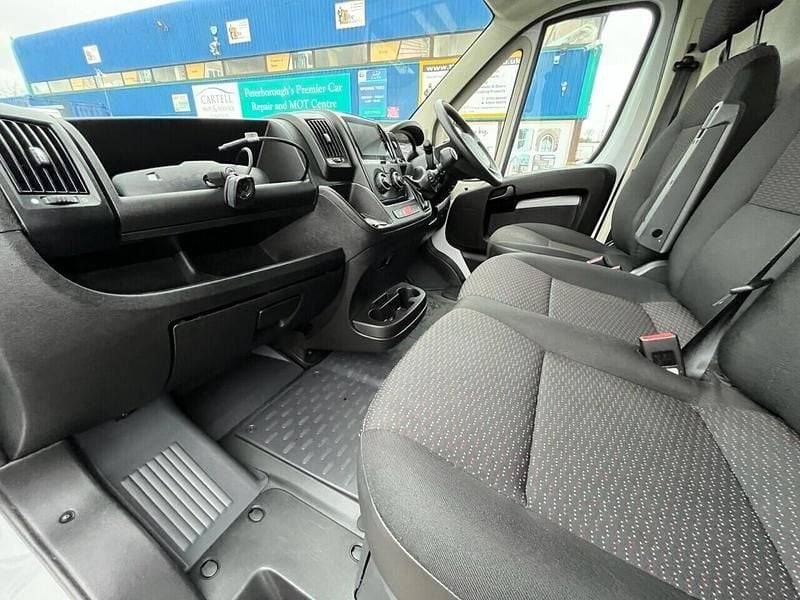 Used 2024 Citroën Relay 140 HP Van – PE4 6ZN Peterborough (Dealer) – £ ...