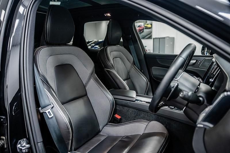 SOLD Used 2020 Volvo XC60 R-Design Pro SUV – BD19 4EW Cleckheaton ...