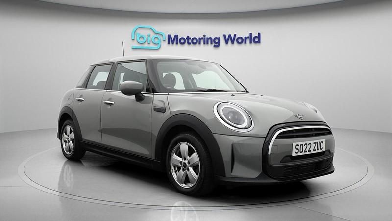Used 2022 Mini Cooper Classic 136 HP Hatchback – LS27 0TS Leeds ...