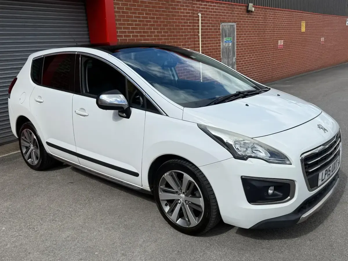 Used Peugeot 3008 Allure (2015) in Wakefield - £5,195 | AutoUncle
