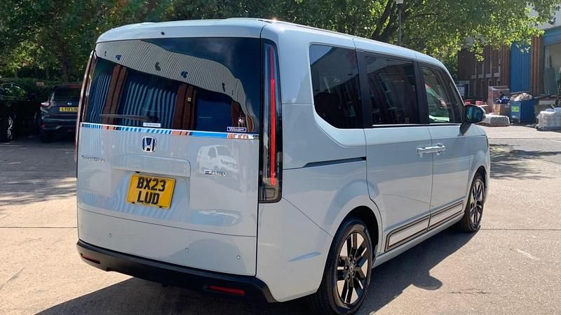 Used 2023 Honda Stepwgn Hybrid MPV – B7 4NE Birmingham (Dealer) – £26,500 (Rare vehicle) | AutoUncle