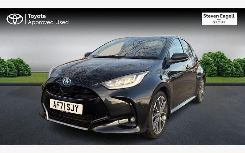 Used 2025 Toyota Yaris Hybrid 116 HP Hatchback – Cambridgeshire (Dealer ...