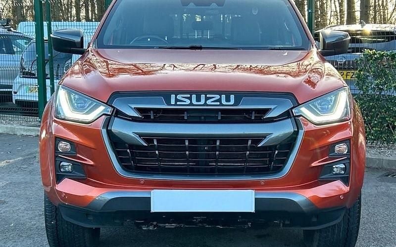 Used 2024 Isuzu D-Max 165 HP Cabriolet – Lancashire (Dealer) – £27,441 ...