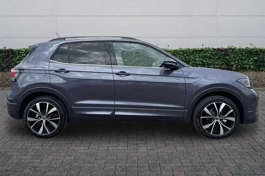 New VW T-Cross R-line 115 HP (2026) in Listers Volkswagen (Worcester ...