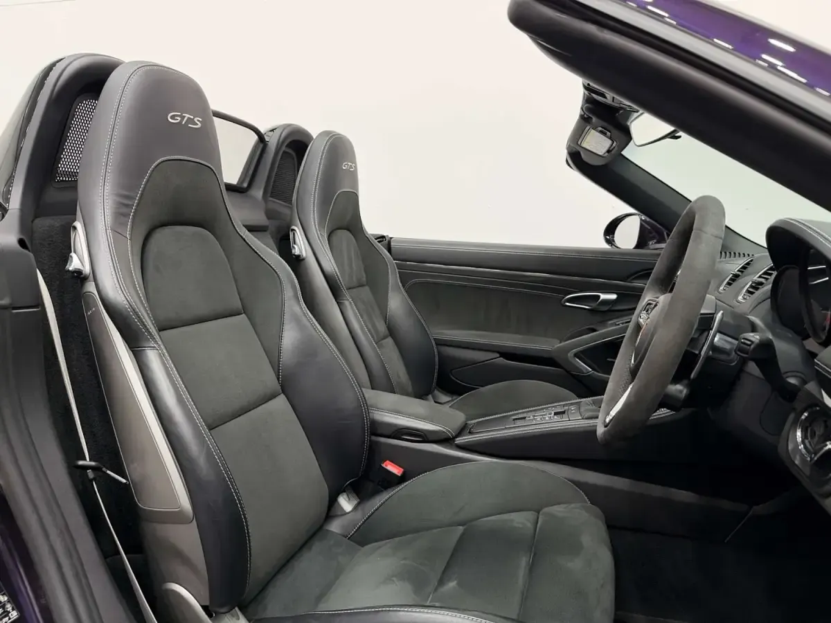 Used Porsche Boxster (2022) in Tonbridge - £78,990 | AutoUncle