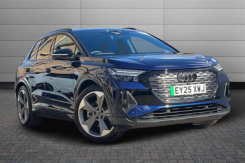 SOLD Used 2025 Audi Q4 e-tron Black Edition 286 HP SUV – (Dealer) – £ ...