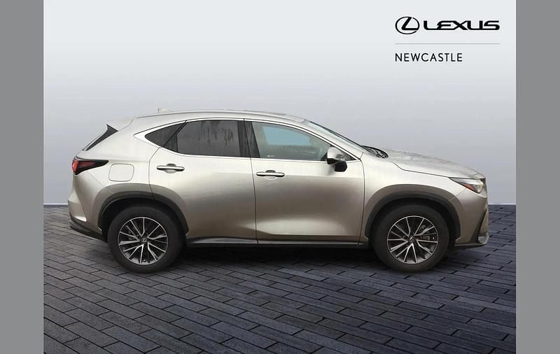 Used 2023 Lexus NX450h+ 301 HP SUV – WC1E 7DP London (Dealer) – £38,000 ...