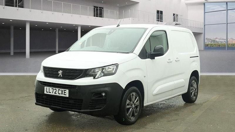 Used 2022 Peugeot Partner Premium MPV – NG10 2FN Long Eaton (Dealer ...