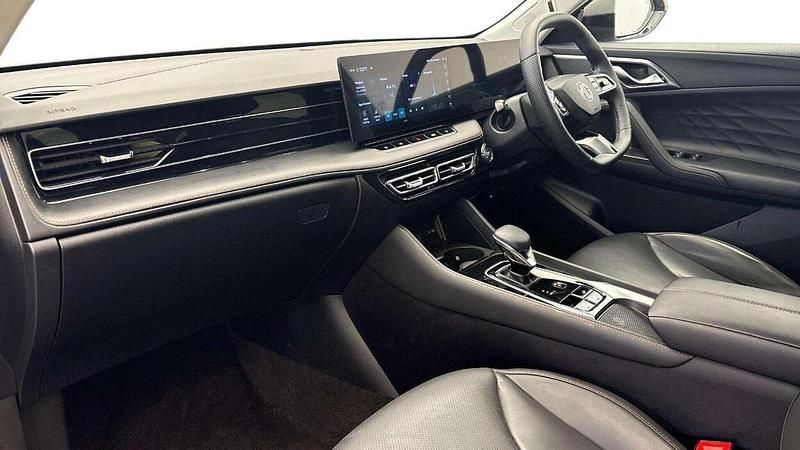 Used 2024 MG HS Trophy 167 HP SUV – BA14 8RL Trowbridge (Dealer) – £ ...