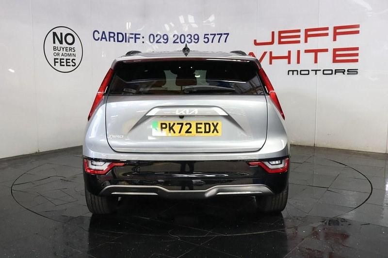 Used 2022 Kia e-Niro Play 204 HP SUV – CF11 6NY Cardiff (Dealer) – £20,988 (Fair price) | AutoUncle