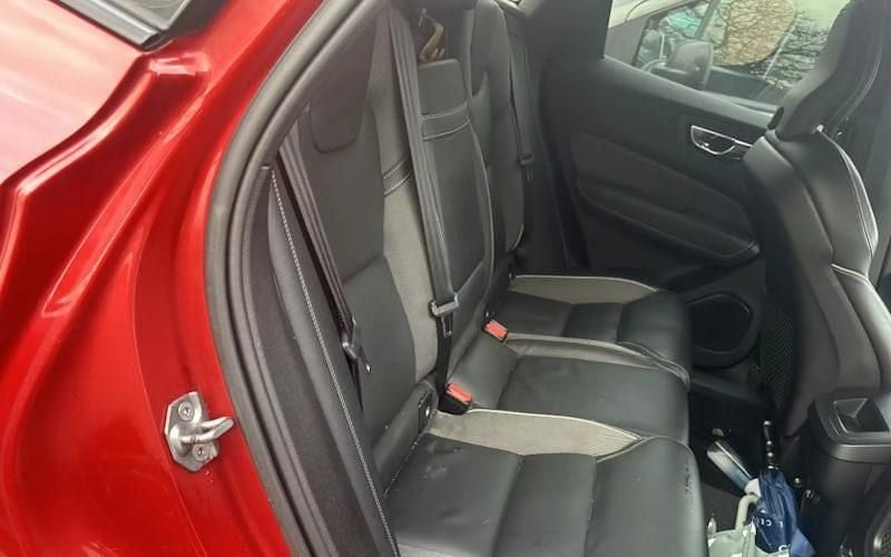 Used 2019 Volvo XC60 R-Design 250 HP SUV – Cheshire (Dealer) – £22,899 ...