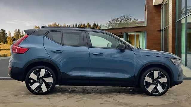 Used 2025 Volvo EX40 Ultra 402 HP SUV – SO23 7QD Winchester (Dealer ...