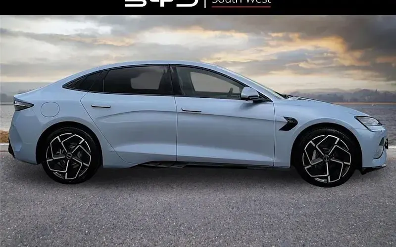 New BYD Seal 530 HP (2026) - £34,995 | AutoUncle