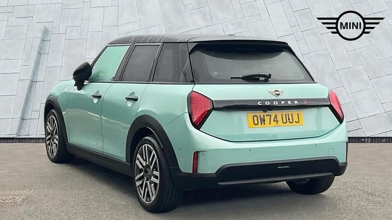 Used 2022 Mini Cooper Classic 134 HP Hatchback – OX29 8LA Long ...