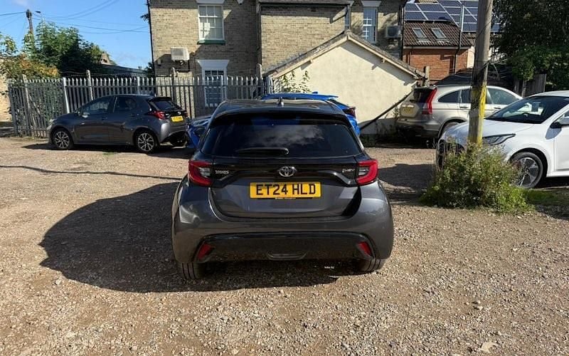 Used 2025 Toyota Yaris Hybrid 116 HP Hatchback – CM235HW Bishops Stortford (Dealer) – £22,262 (A ...
