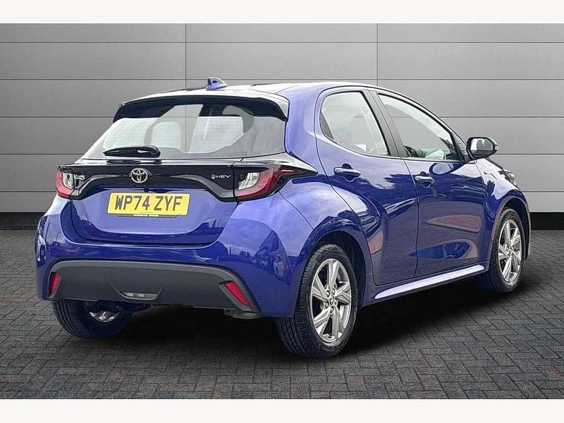 New 2025 Toyota Yaris Hybrid 116 HP Hatchback – RG216YH Basingstoke ...