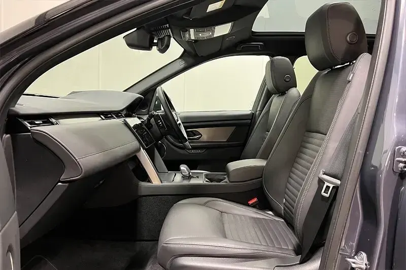 Used Land Rover Discovery Sport HSE Dynamic 201 HP (2024) in Carlisle ...