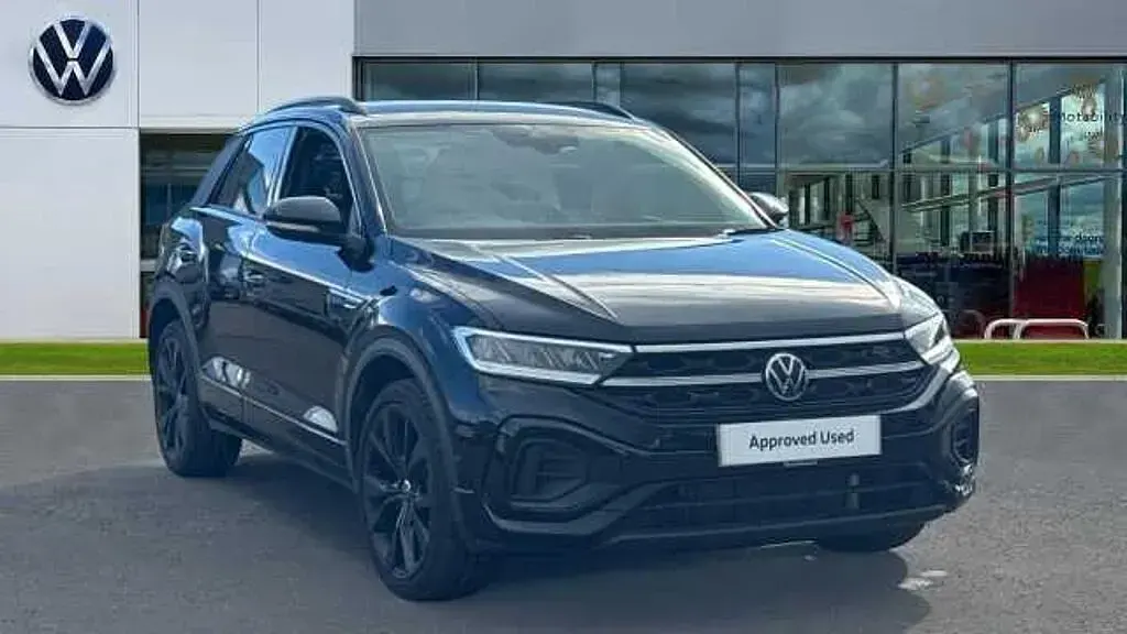 New VW T-Roc 148 HP (2026) in Marshall Volkswagen (Scunthorpe) - £ ...