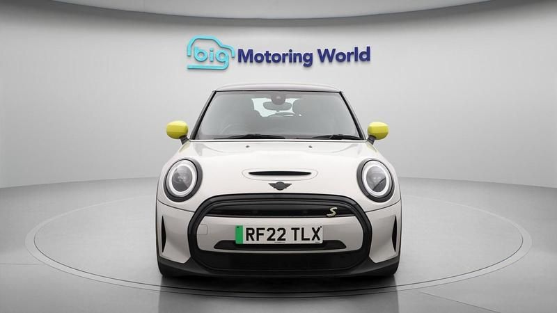 Used 2022 Mini Cooper SE Hatch 184 HP Hatchback – EN8 8DY Waltham Cross ...