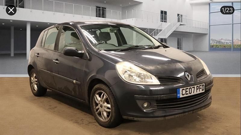 Used 2007 Renault Clio II Privilege 98 HP Hatchback – ME10 3DN ...